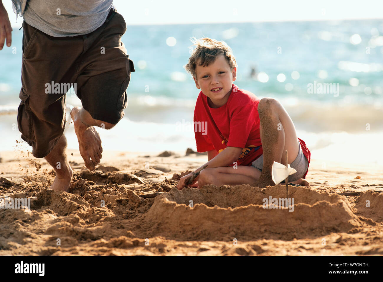 Family building sandcastle hi-res stock photography and images - Alamy