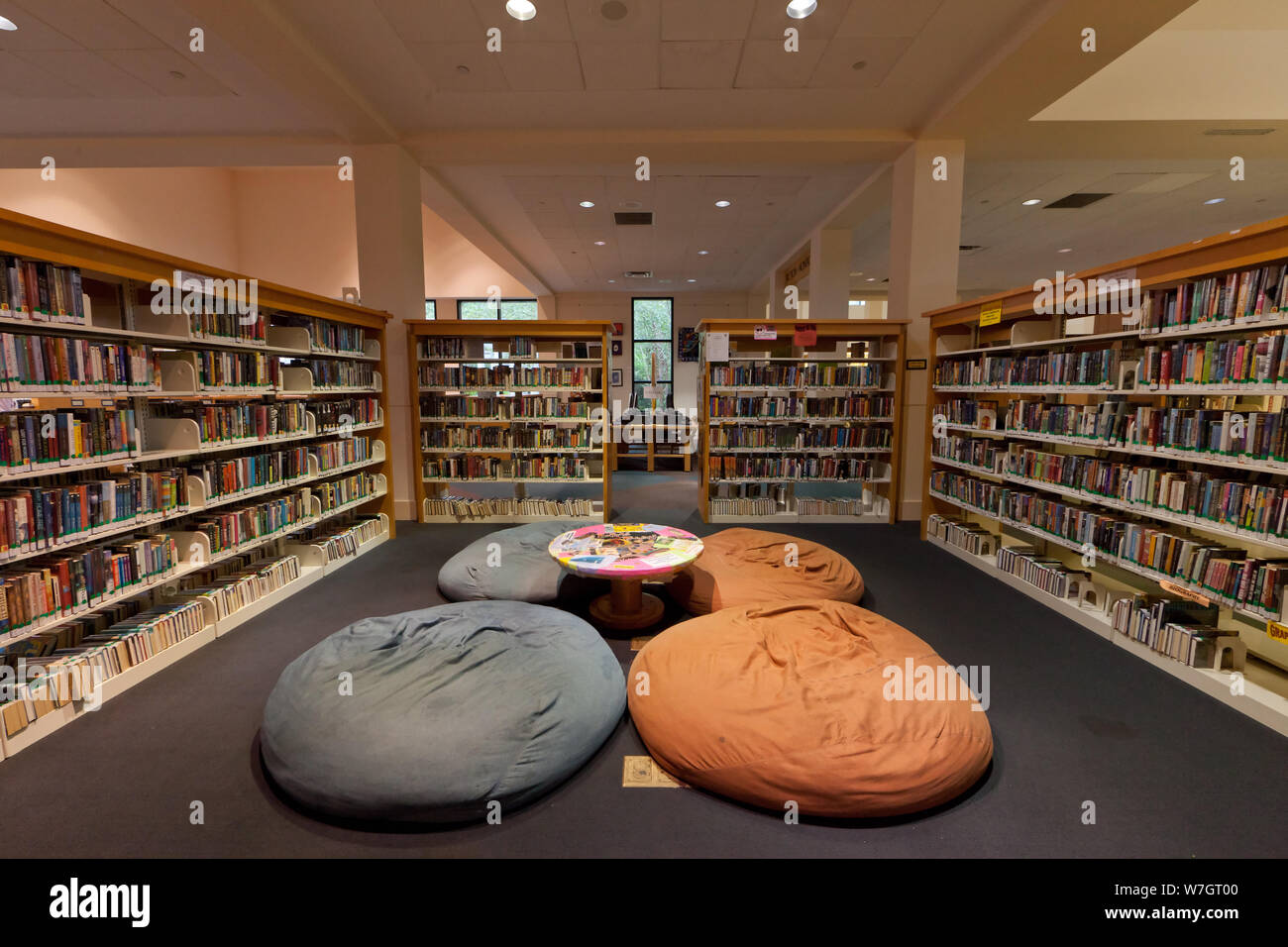 Beatley Central Library, Alexandria, Virginia Stock Photo - Alamy