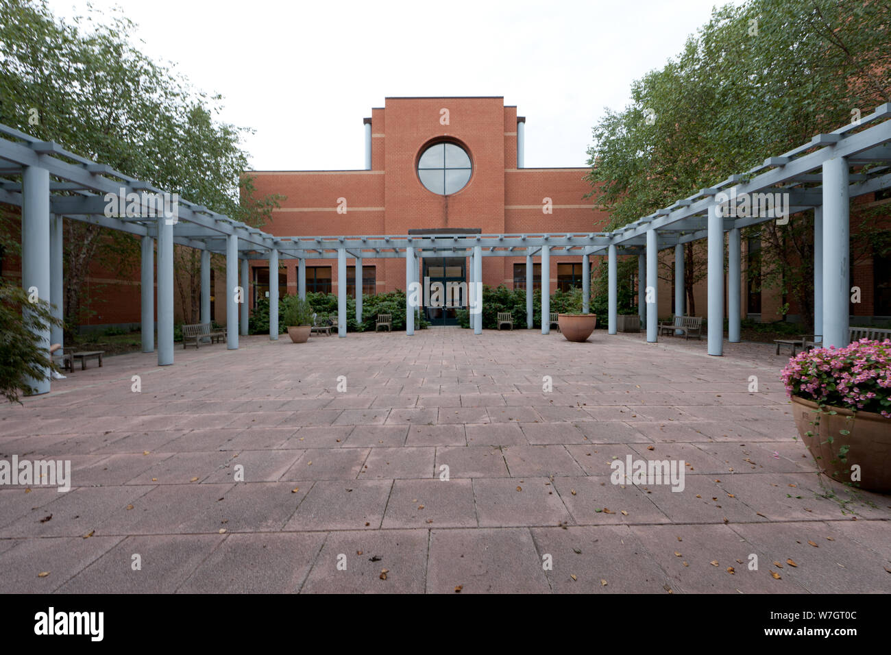 Beatley Central Library, Alexandria, Virginia Stock Photo - Alamy