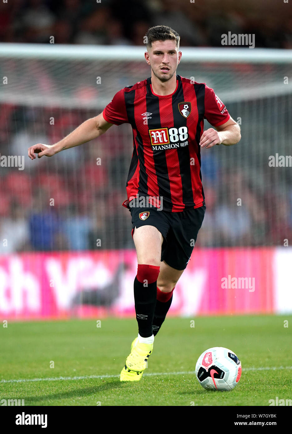 Chris Mepham High Resolution Stock Photography and Images - Alamy