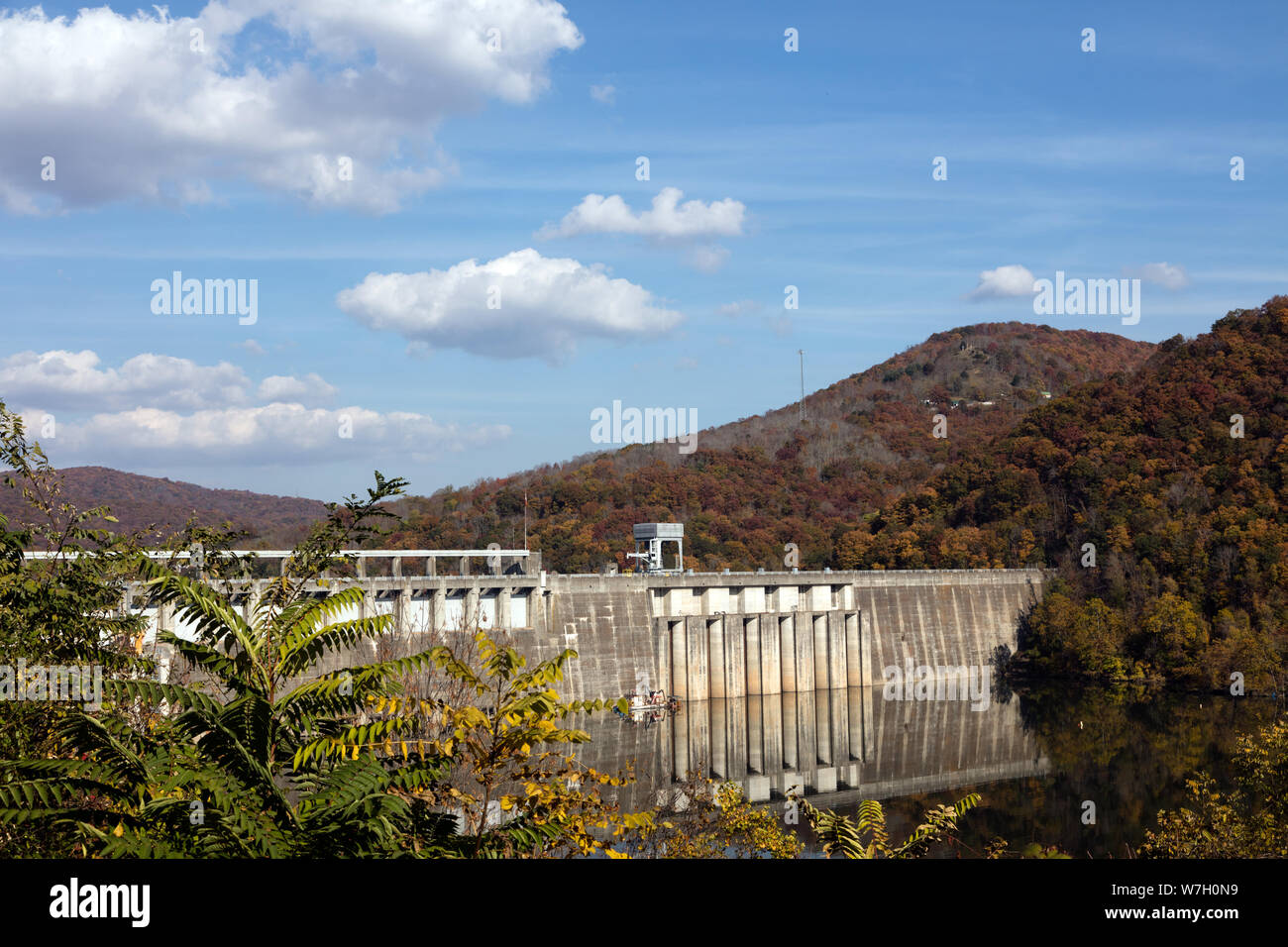 Bluestone lake dam hi-res stock photography and images - Alamy