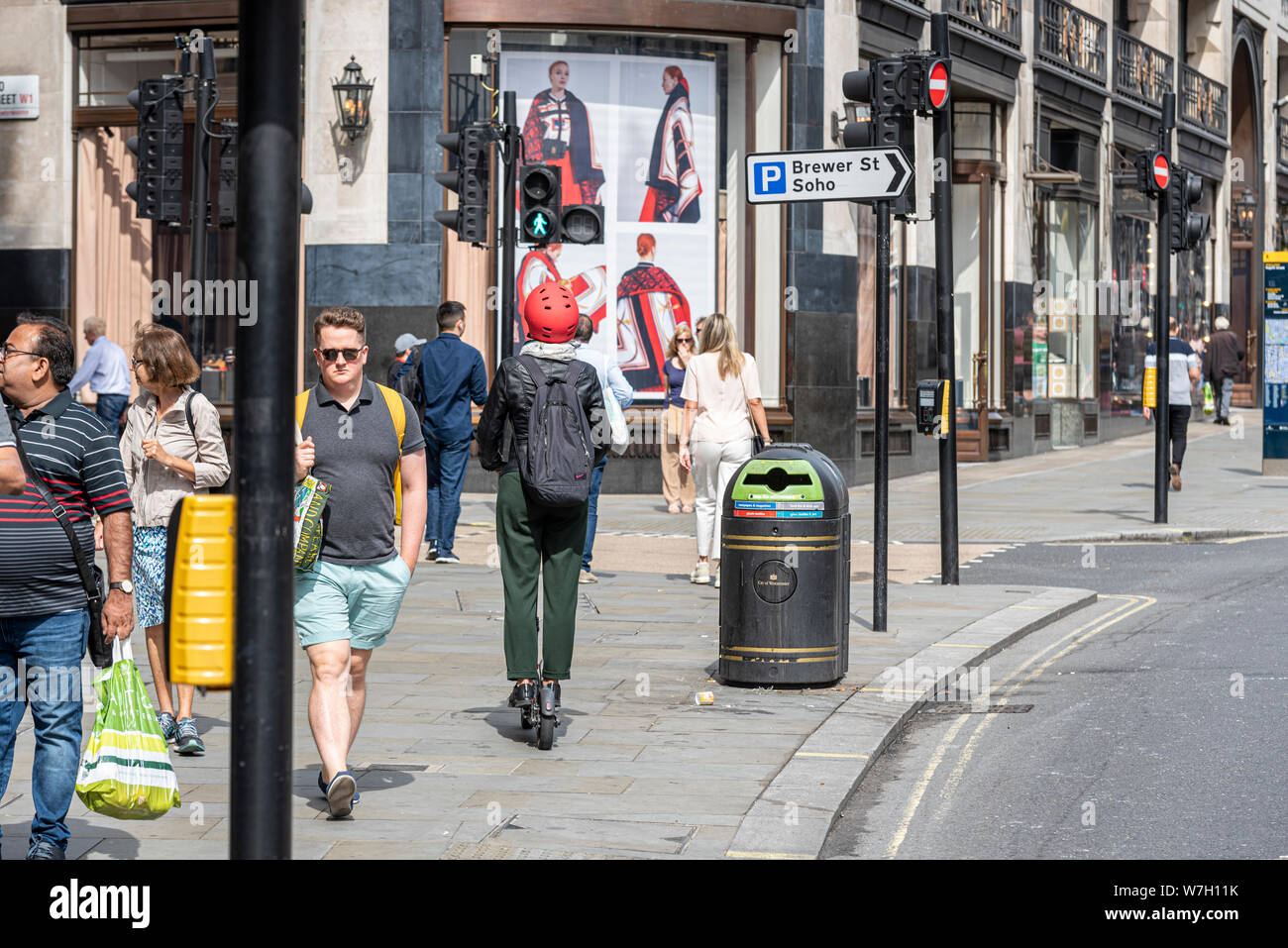 E scooter rear view hi-res stock photography and images - Alamy