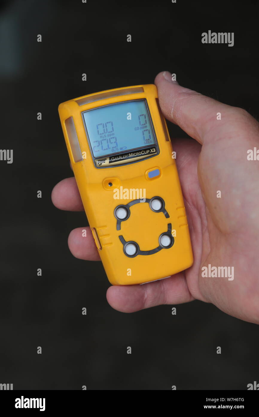 Multi gas detector hi-res stock photography and images - Alamy