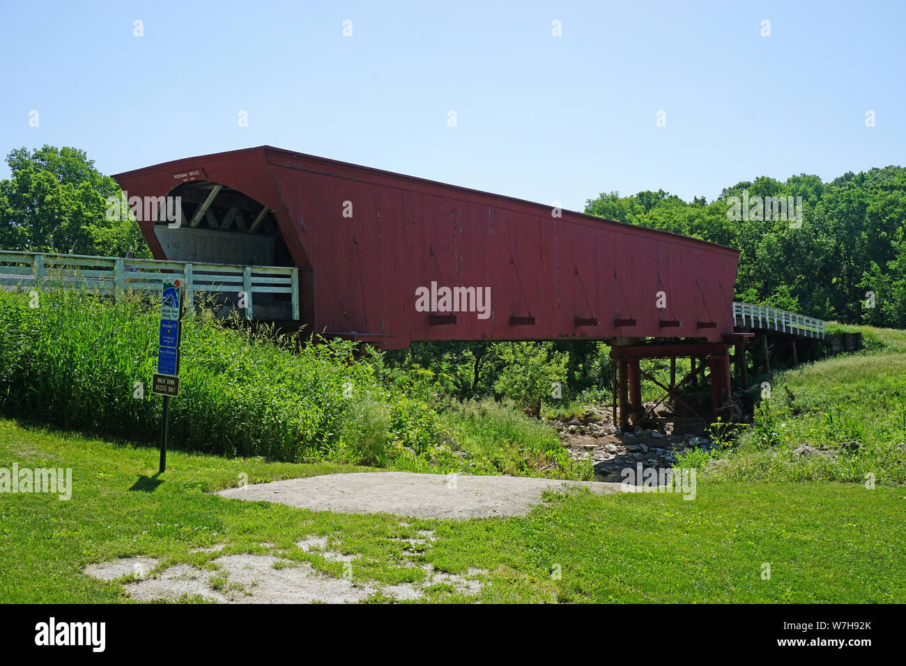 Wooden covered bridge timber arch hi-res stock photography and images ...