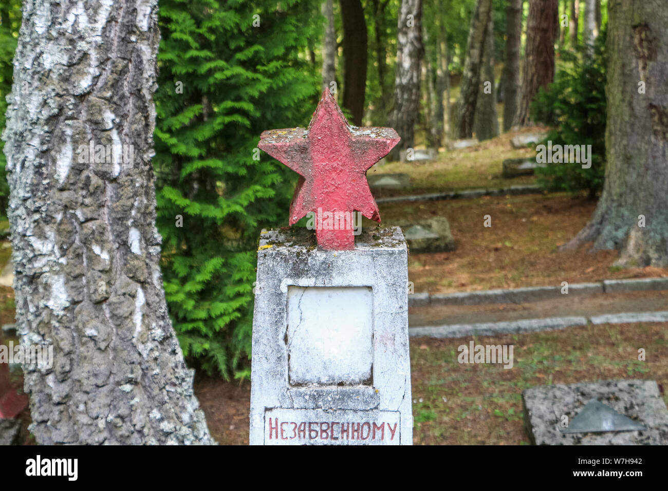 Red army base areas hi-res stock photography and images - Alamy