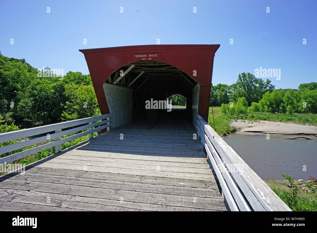 Wooden covered bridge timber arch hi-res stock photography and images ...