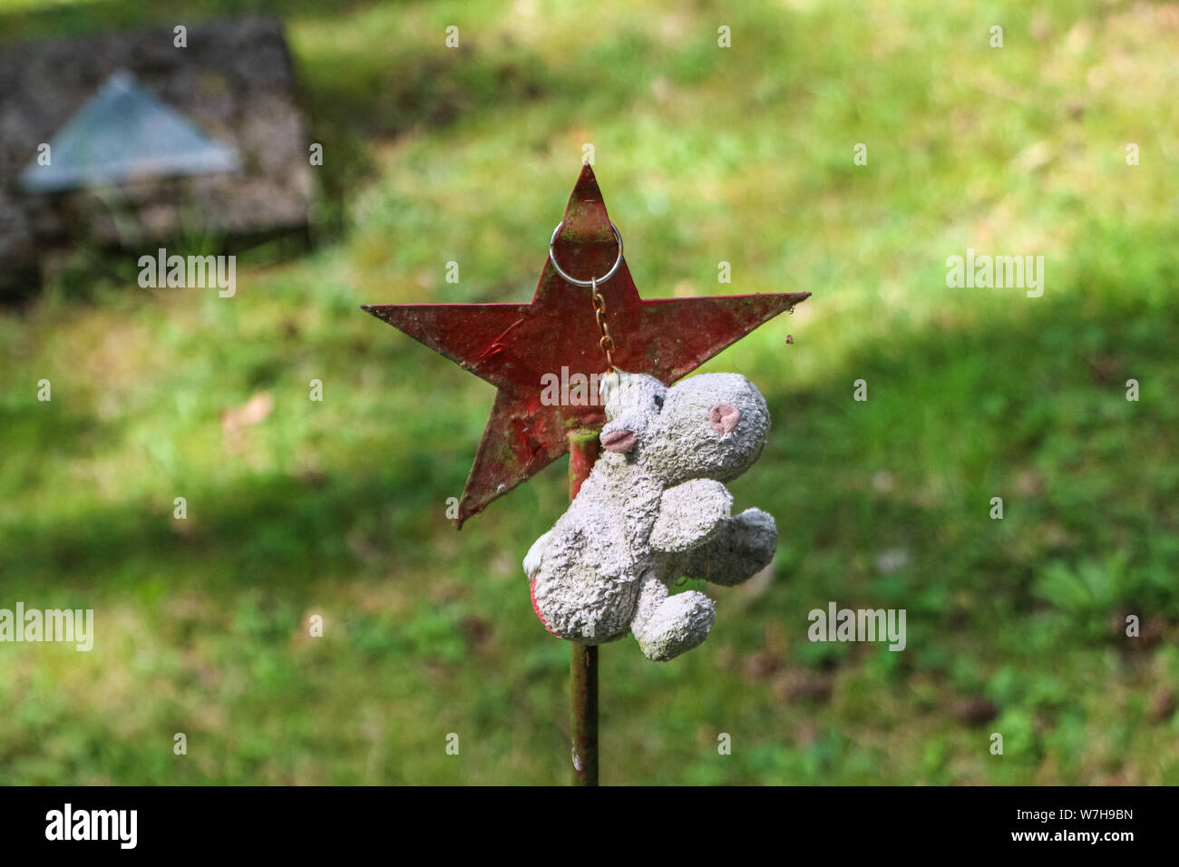 Red army base areas hi-res stock photography and images - Alamy