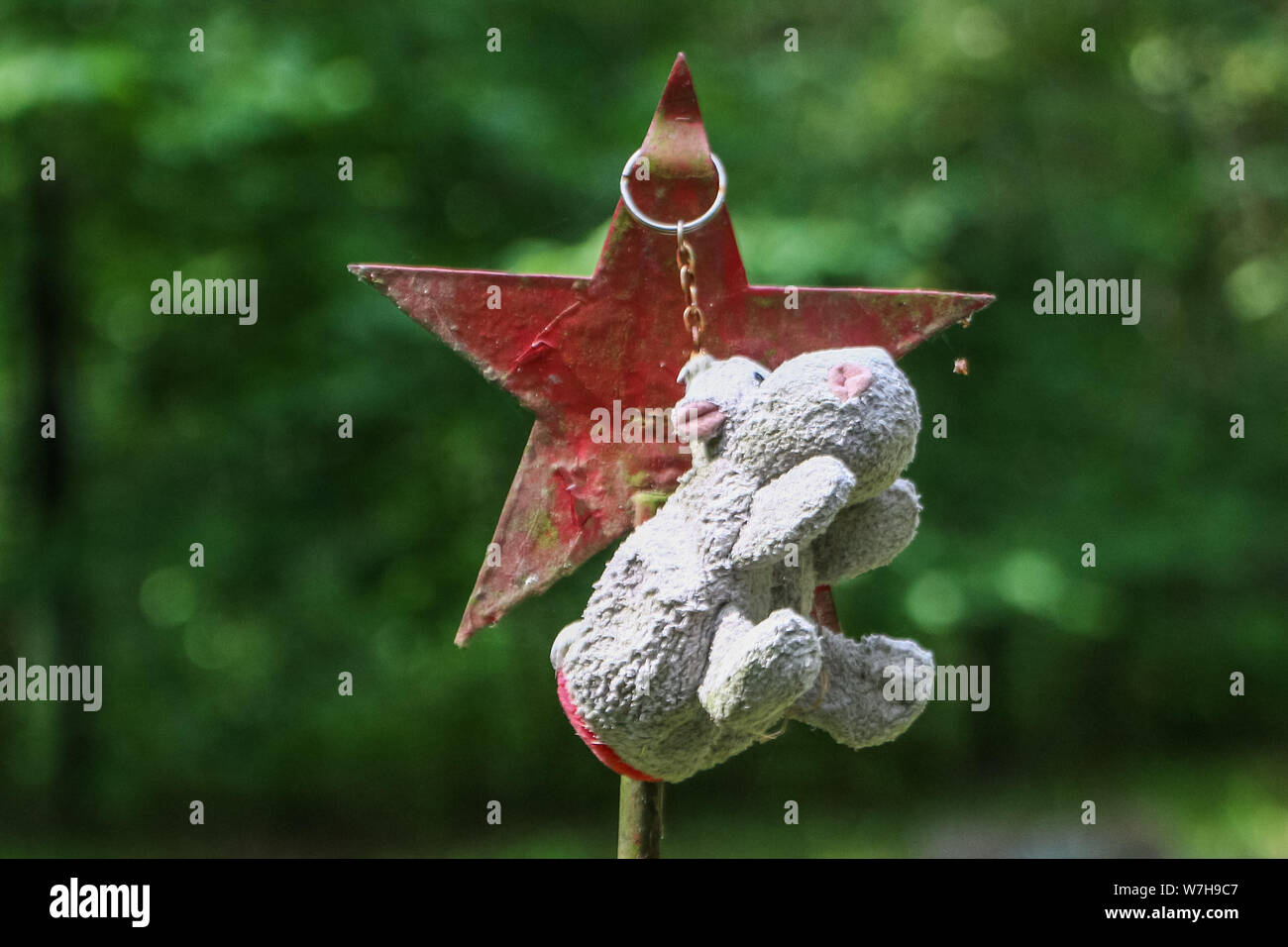 Red army base areas hi-res stock photography and images - Alamy