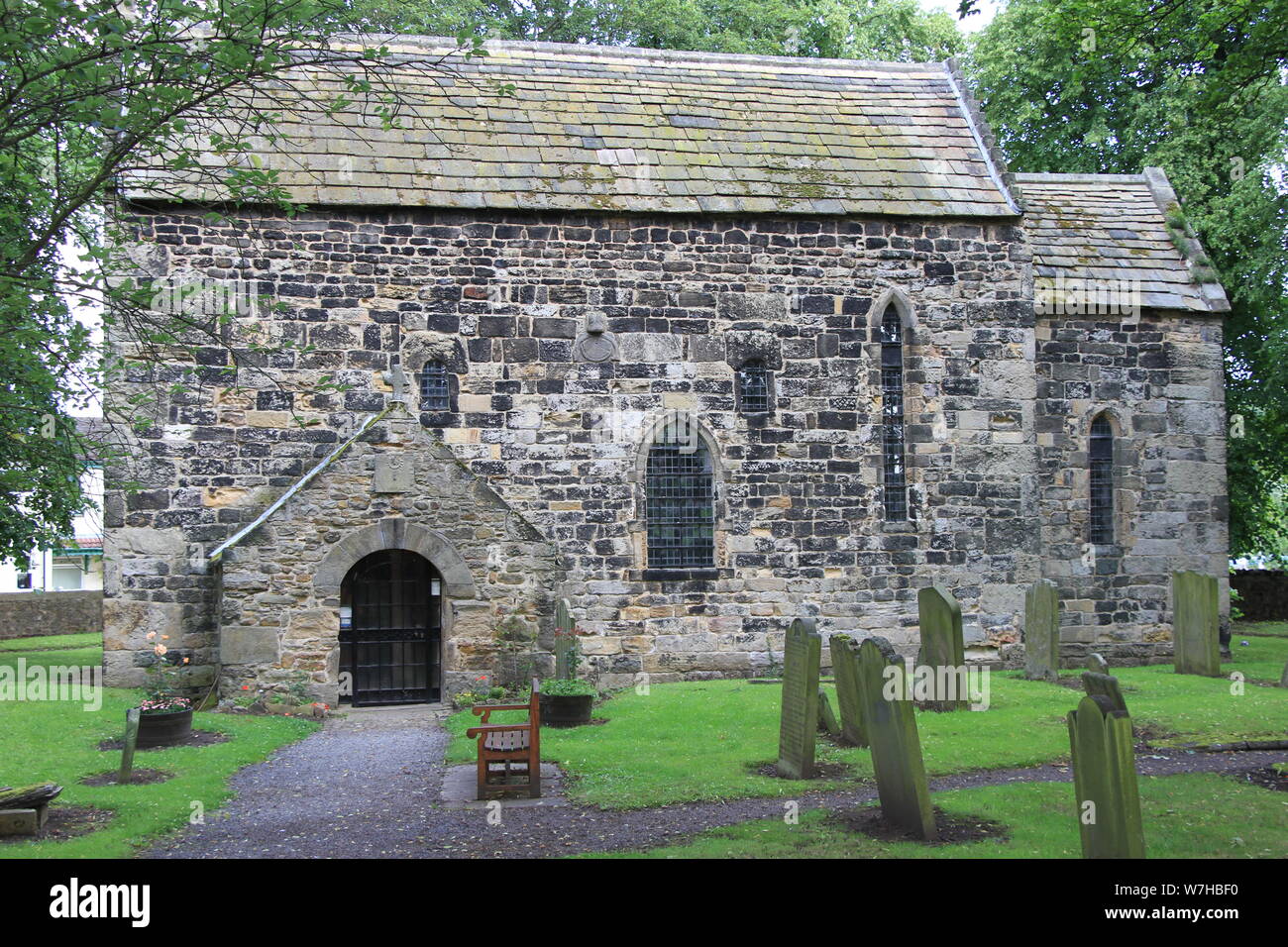 7th century saxon church hi-res stock photography and images - Alamy