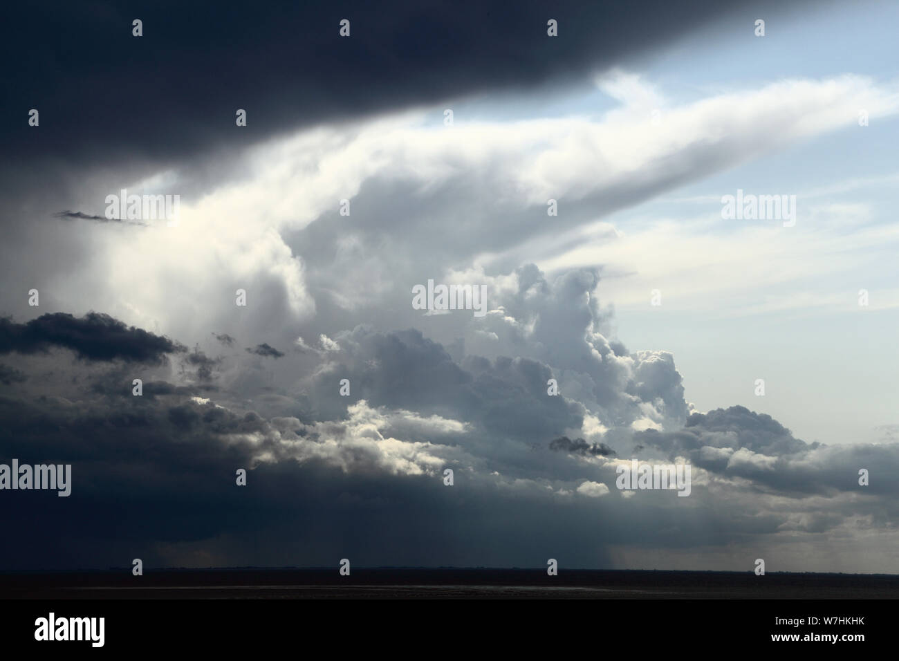 Turbulence hi-res stock photography and images - Alamy