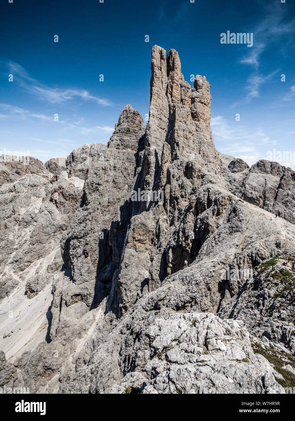The fabulous towering spires of the Vajolet Towers in the Rosengarten ...