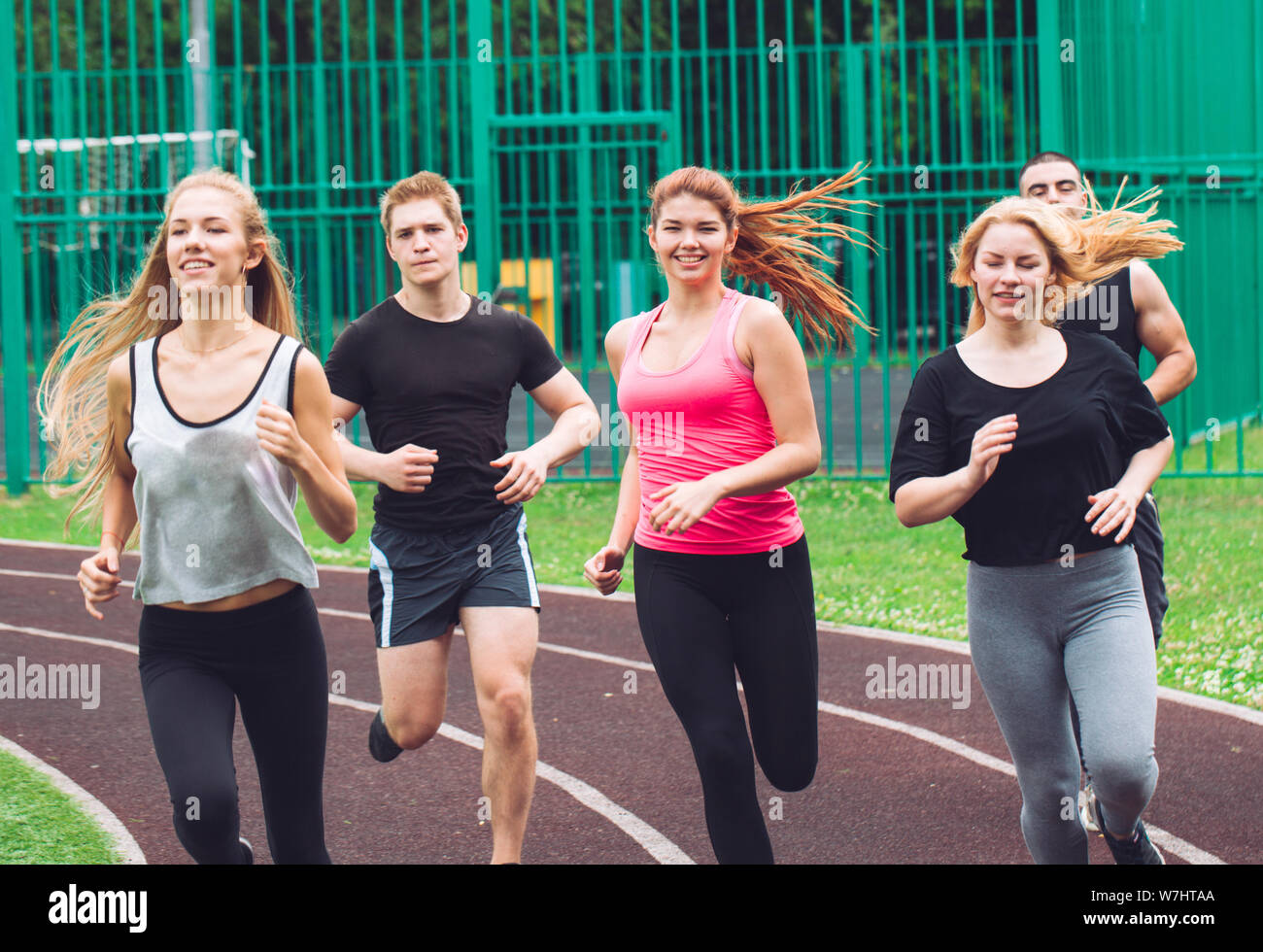 Teen finish line track hi-res stock photography and images - Alamy