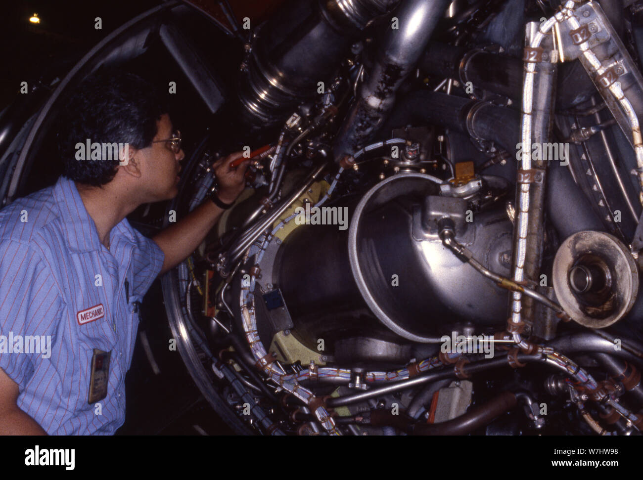 747 aircraft engine jfk hi-res stock photography and images - Alamy