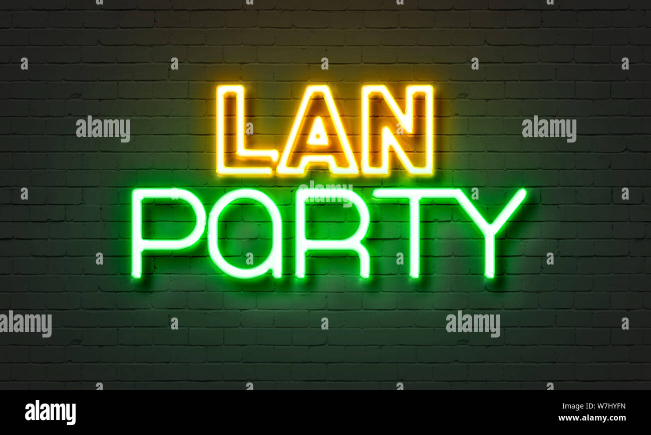 Lan party hi-res stock photography and images - Alamy