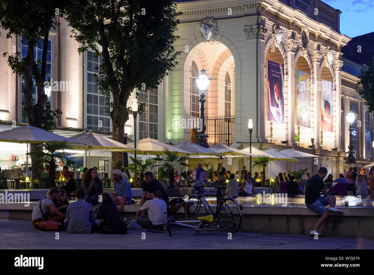 Kunsthalle wien vienna hi-res stock photography and images - Alamy