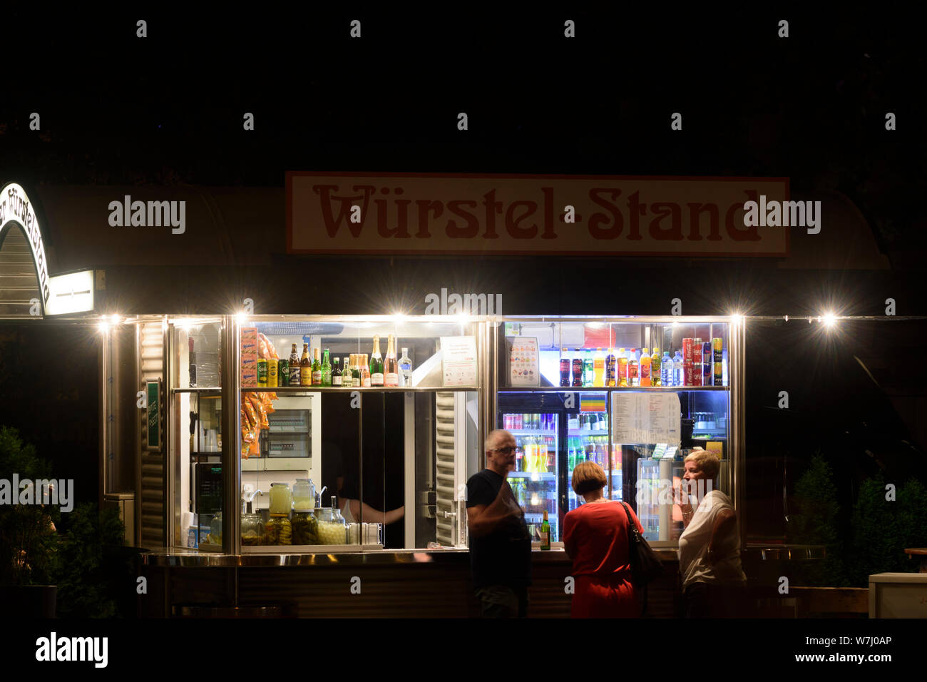 Wien, Vienna: Würstelstand (wurst stand) in , Wien, Austria Stock Photo ...