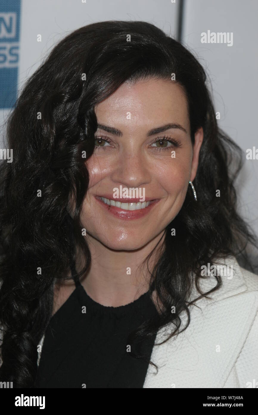 Julianna Marguiles, 2005, Photo By John Barrett/PHOTOlink Stock Photo ...