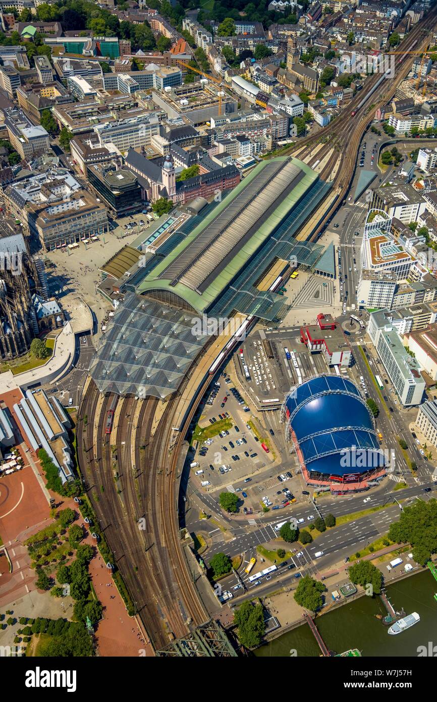 Aerial view, Cologne Central Station, Cologne, Rhineland, North Rhine ...