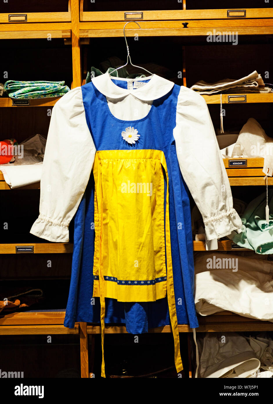 Swedish traditional dress hi-res stock photography and images - Alamy