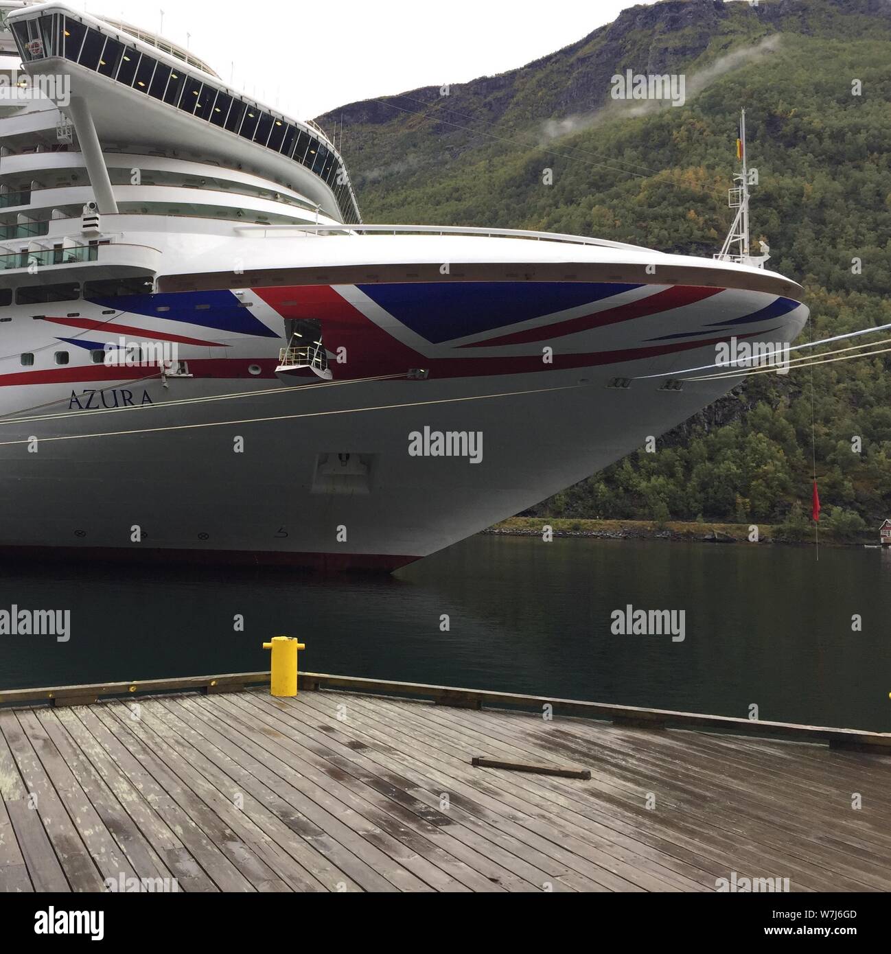 Timber ship hi-res stock photography and images - Alamy