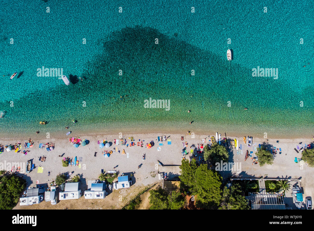Divna beach at Peljesac peninsula in Croatia Stock Photo - Alamy