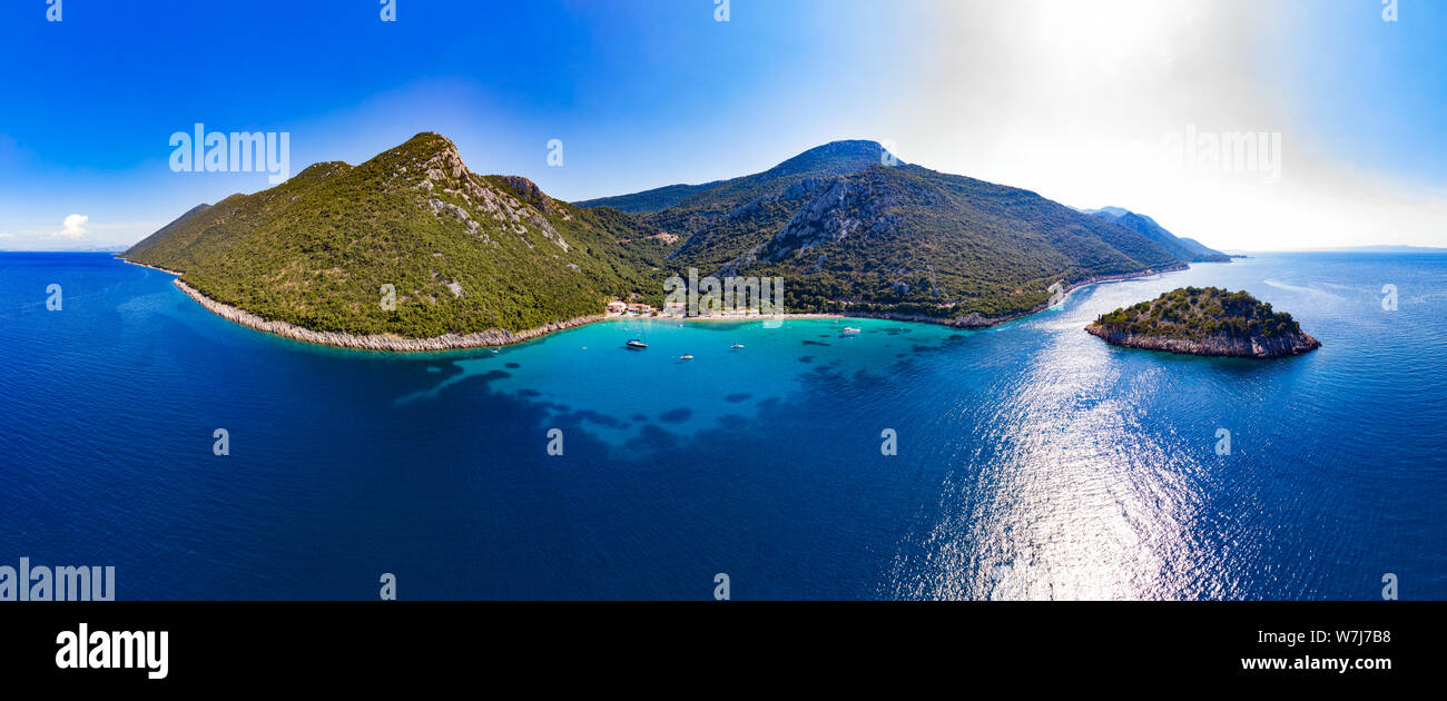 Divna beach at Peljesac peninsula in Croatia Stock Photo - Alamy