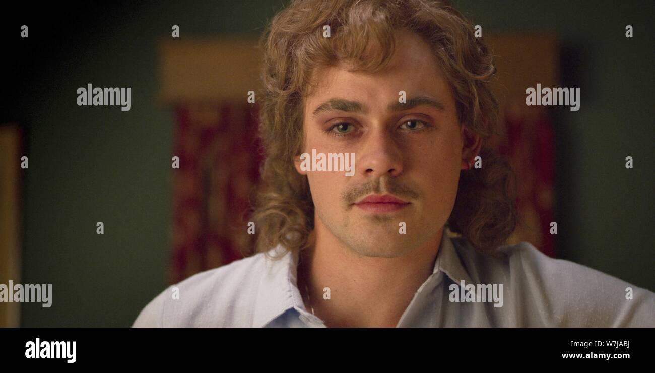 STRANGER THINGS, Dacre Montgomery, 'Chapter Three: The Case of the ...