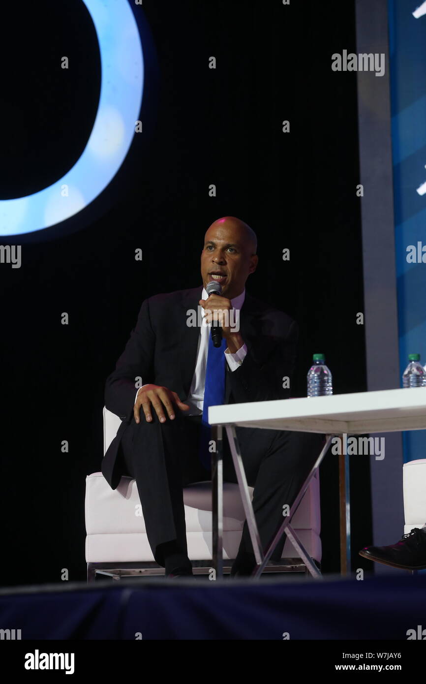 25th Annual ESSENCE Festival presented by Coca-Cola held at Ernest N ...