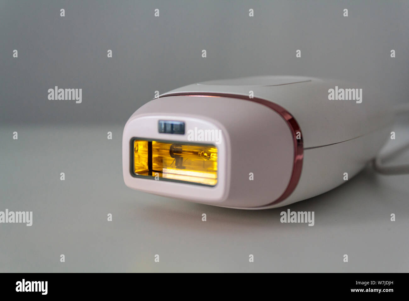 Intense pulser light hi-res stock photography and images - Alamy