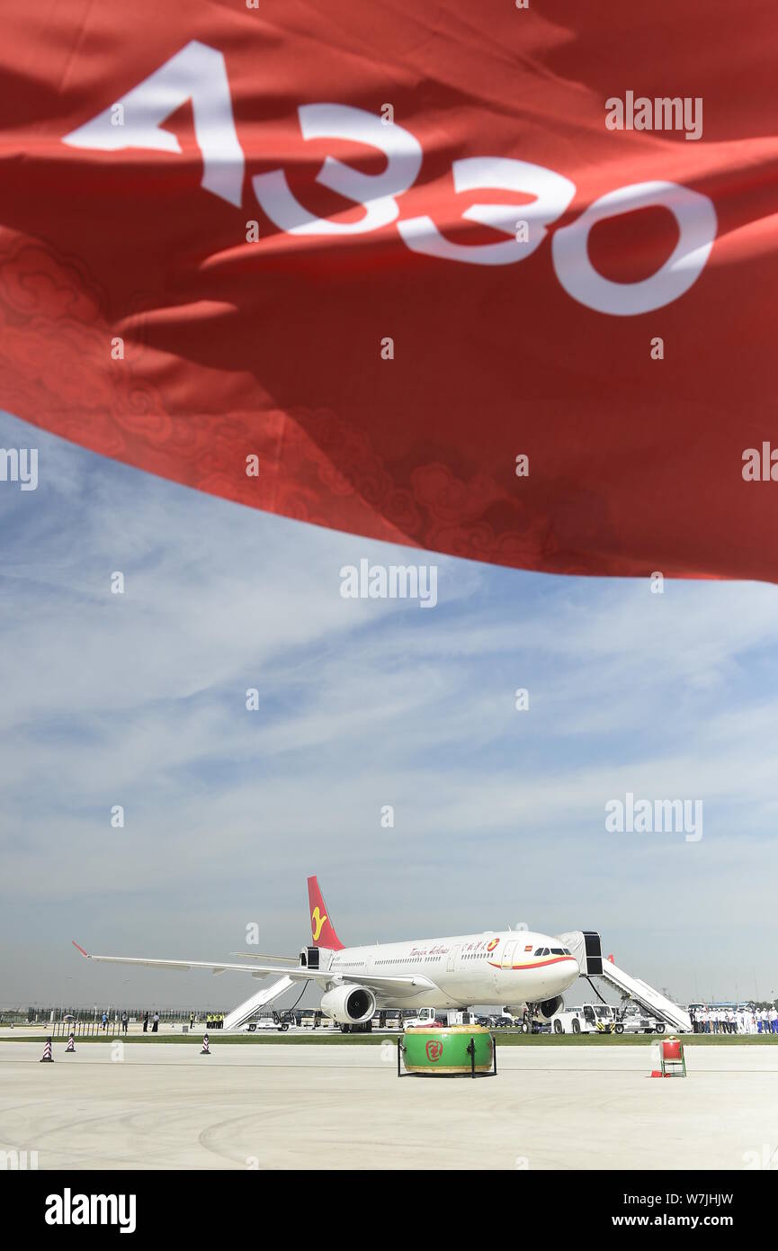 The first Airbus A330 jointly completed by European and Chinese staff ...