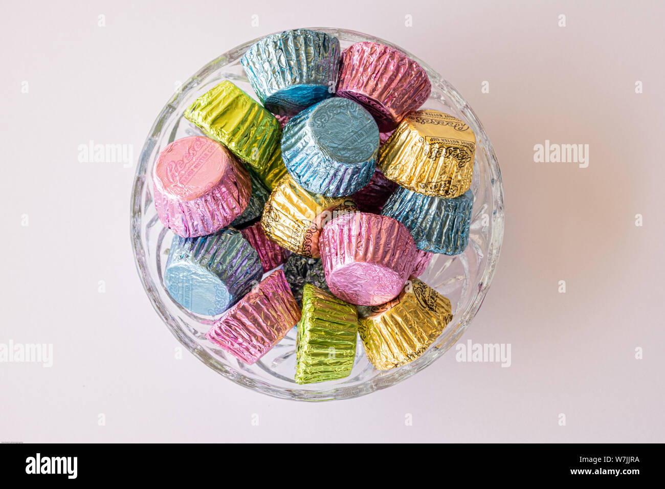 Candy dish hi-res stock photography and images - Alamy