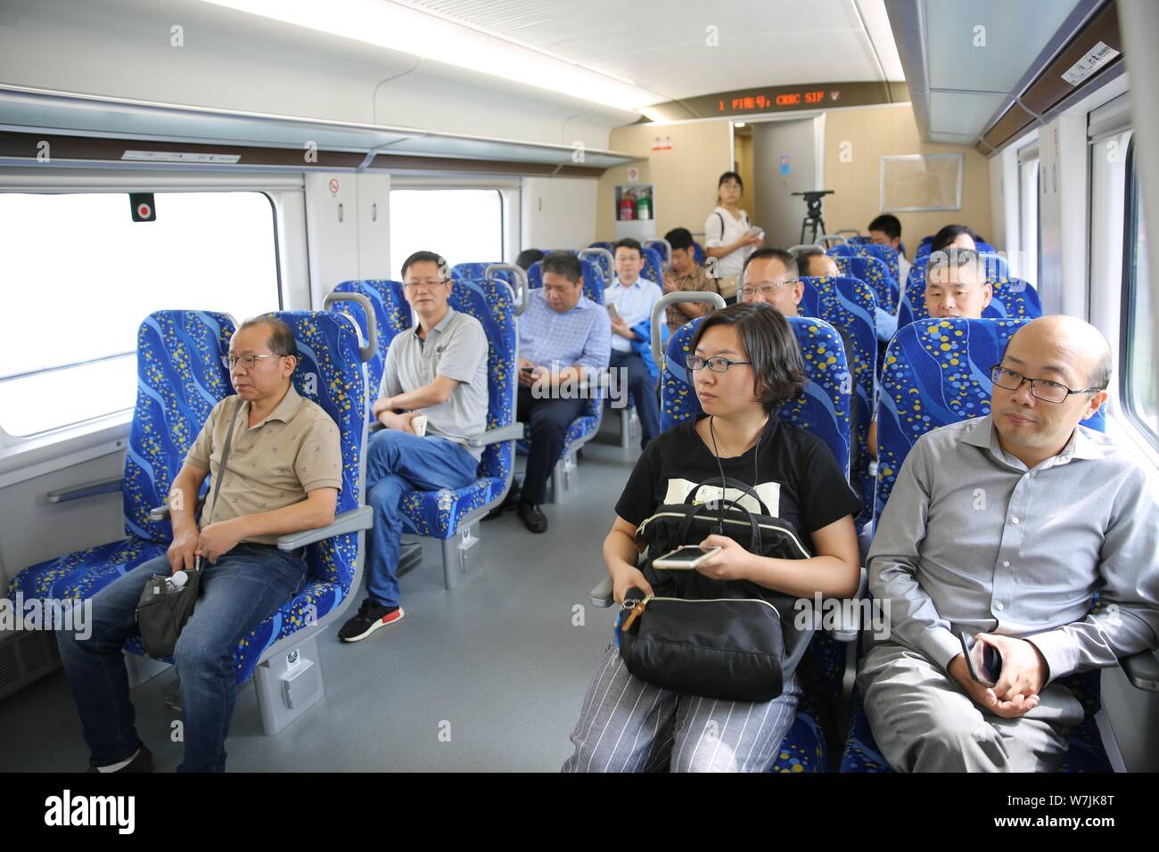 9 car train hi-res stock photography and images - Alamy