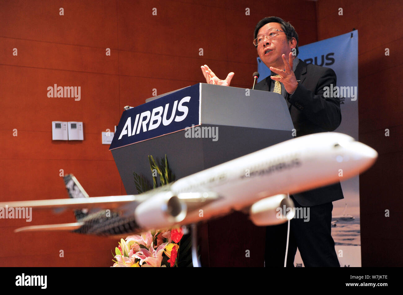 President and ceo of china aviation hi-res stock photography and images ...