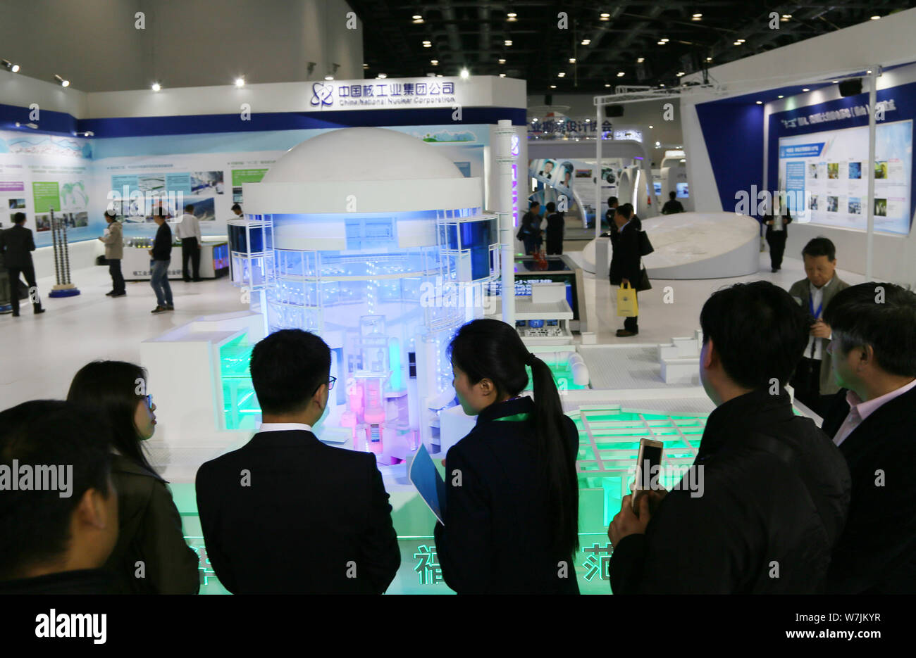 --FIEL--Visitors look at a model of the Hualong-1 (ACP1000) nuclear ...