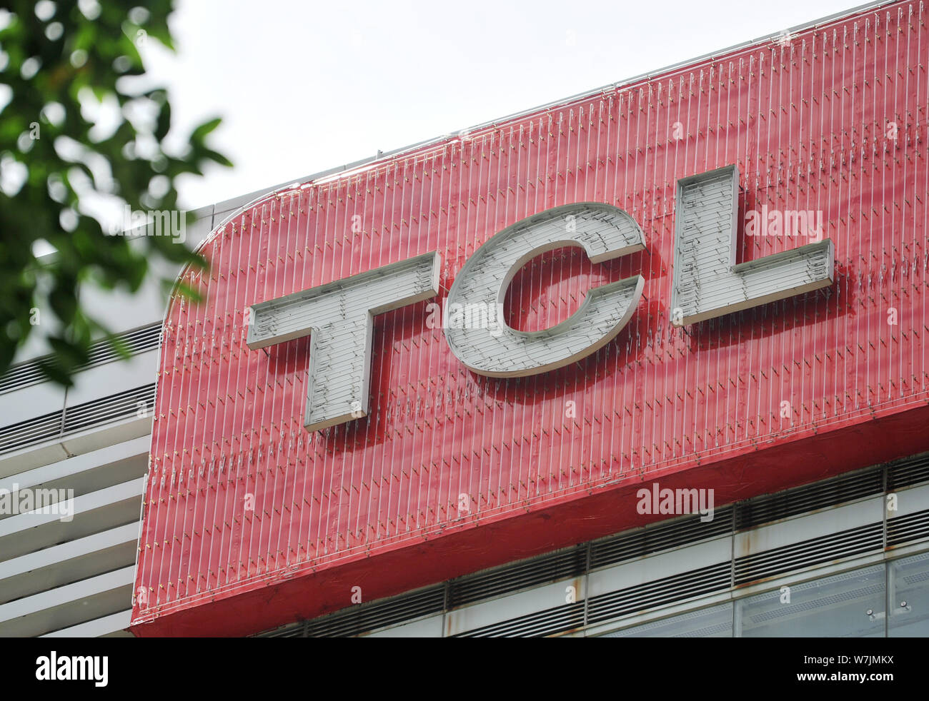 Tcl company hi-res stock photography and images - Alamy