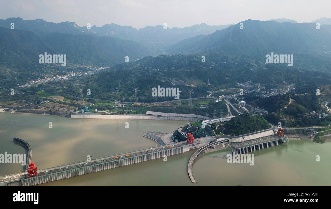 China three gorges project corporation hi-res stock photography and ...