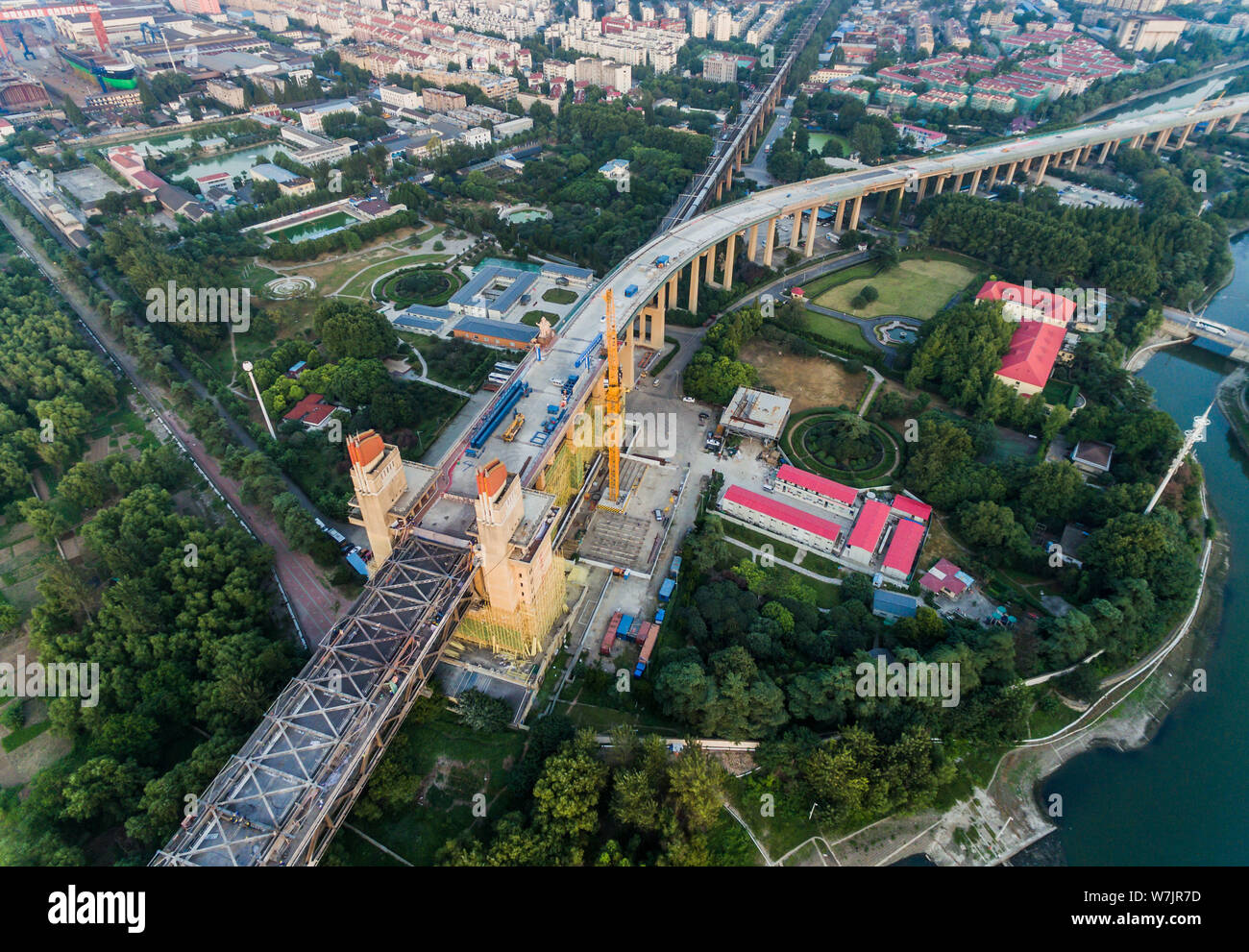 Aerial view of the steel framework of the Nanjing Yangtze River Bridge ...