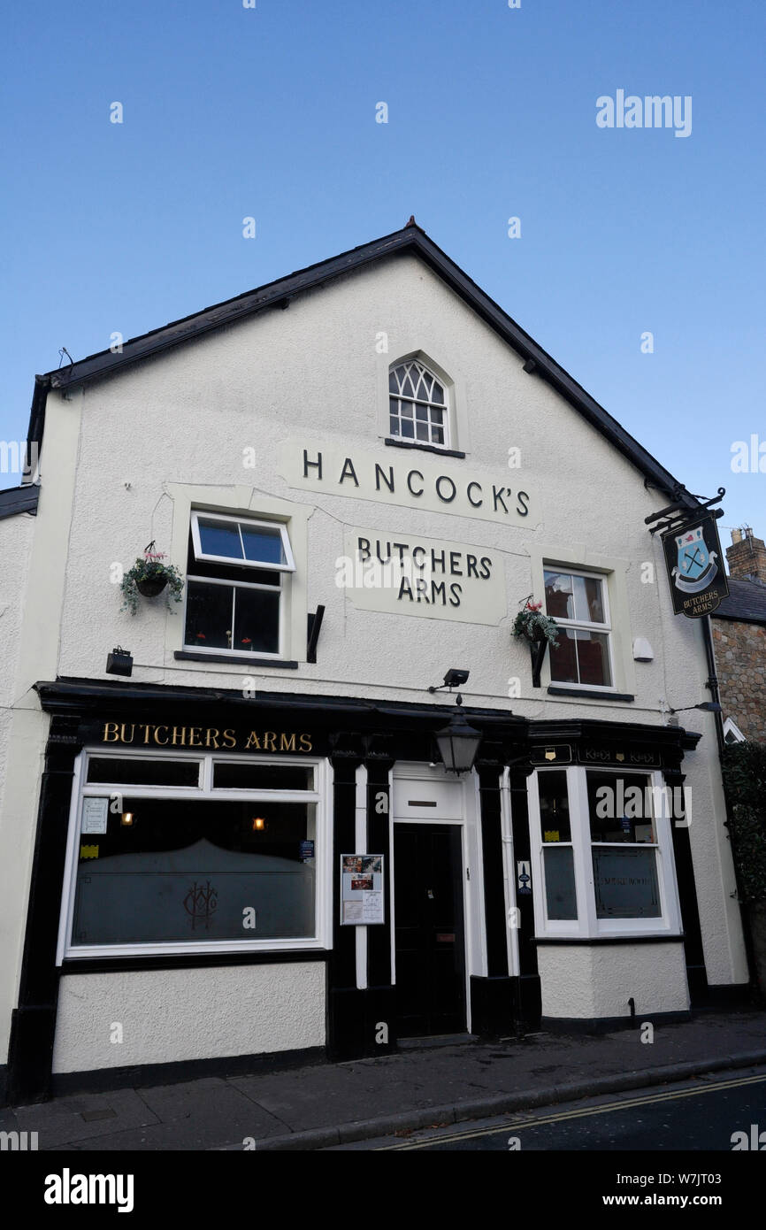 City arms cardiff pub hi-res stock photography and images - Alamy