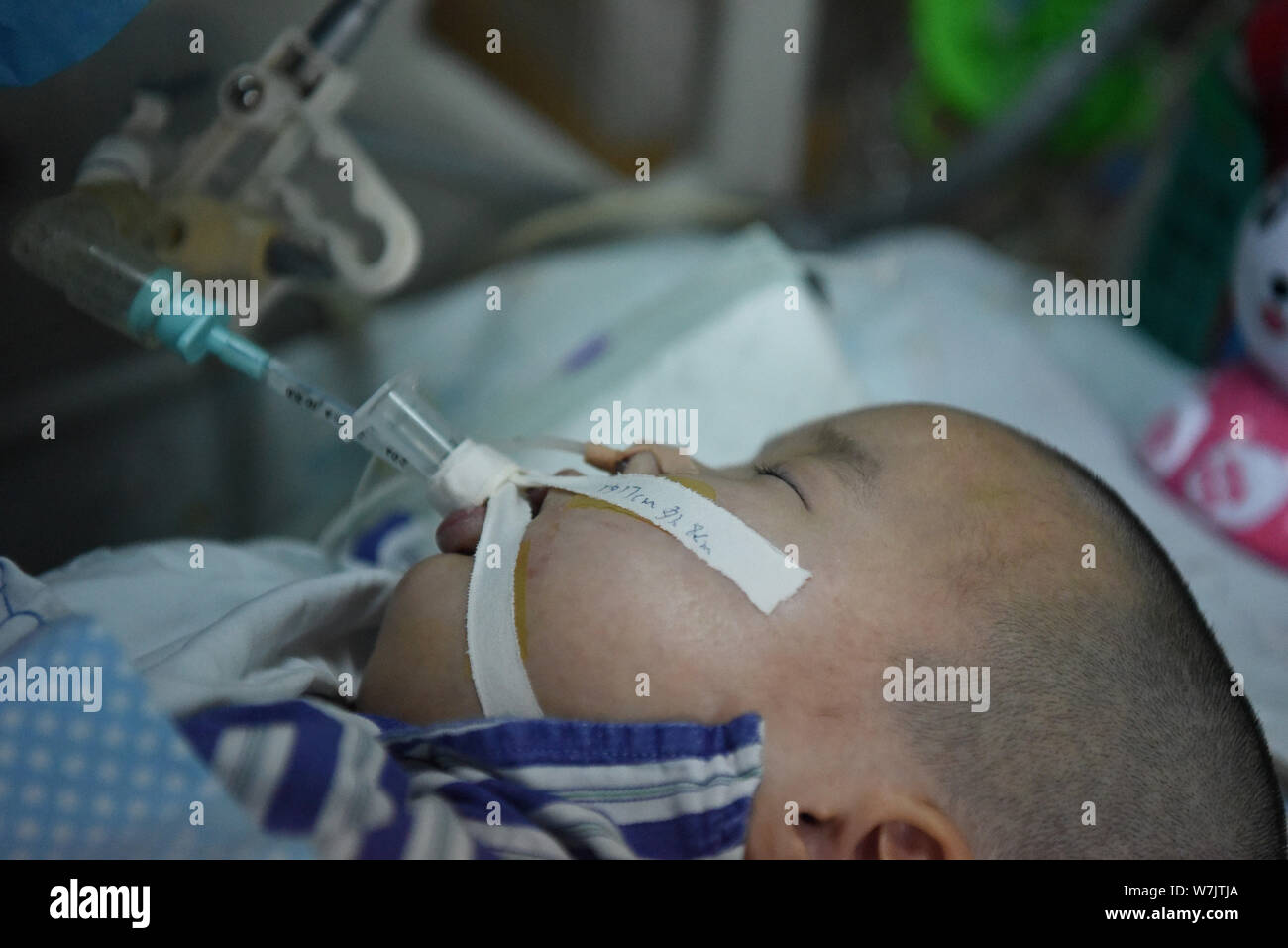 Six-year-old Chinese girl Jin Jin diagnosed with brainstem encephalitis ...