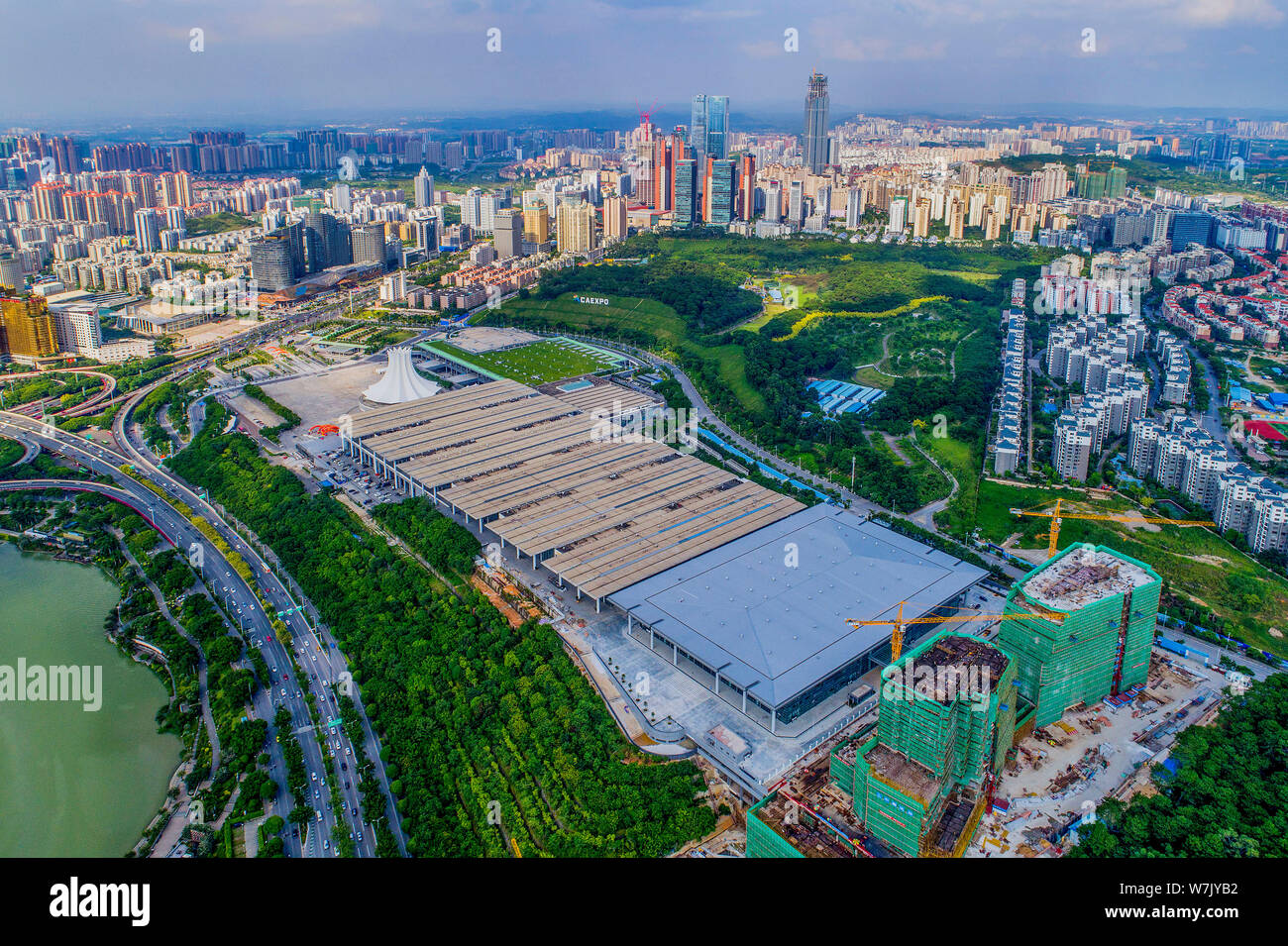 Nanning city guangxi china hi-res stock photography and images - Alamy