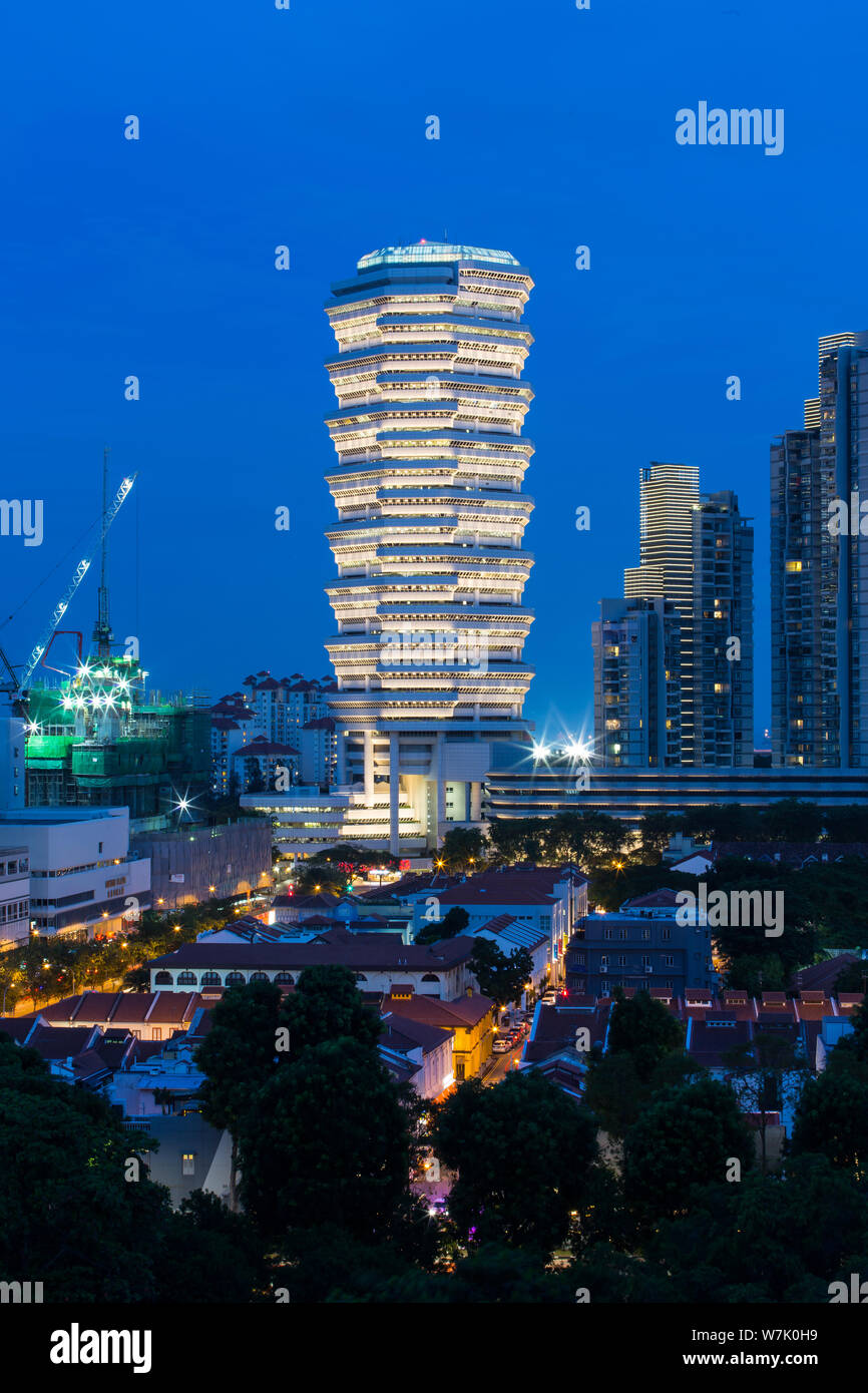 The Concourse architecture lighted up in the evening, Singapore Stock ...