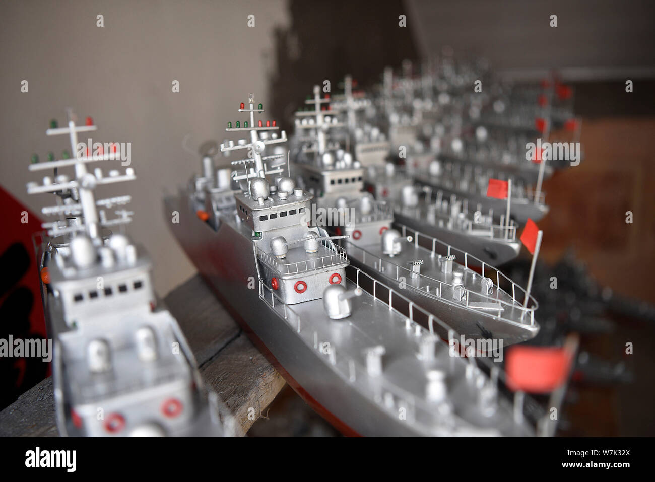 Models of Chinese Navy vessel made by Chinese enthusiast Guo Changhai ...