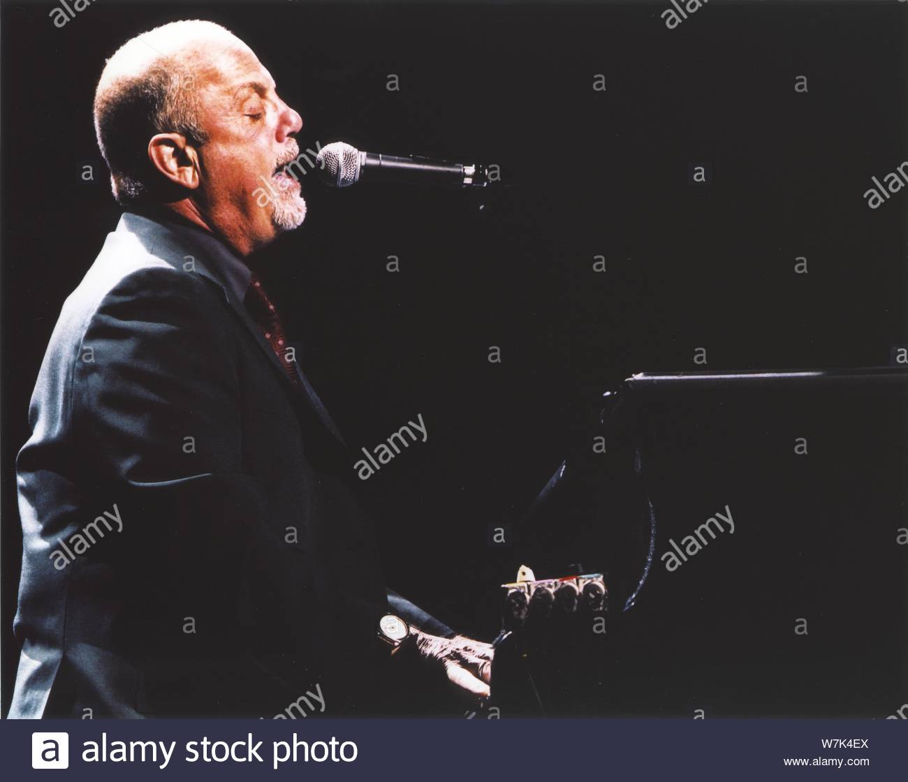 Photos Of Billy Joel High Resolution Stock Photography and Images - Alamy