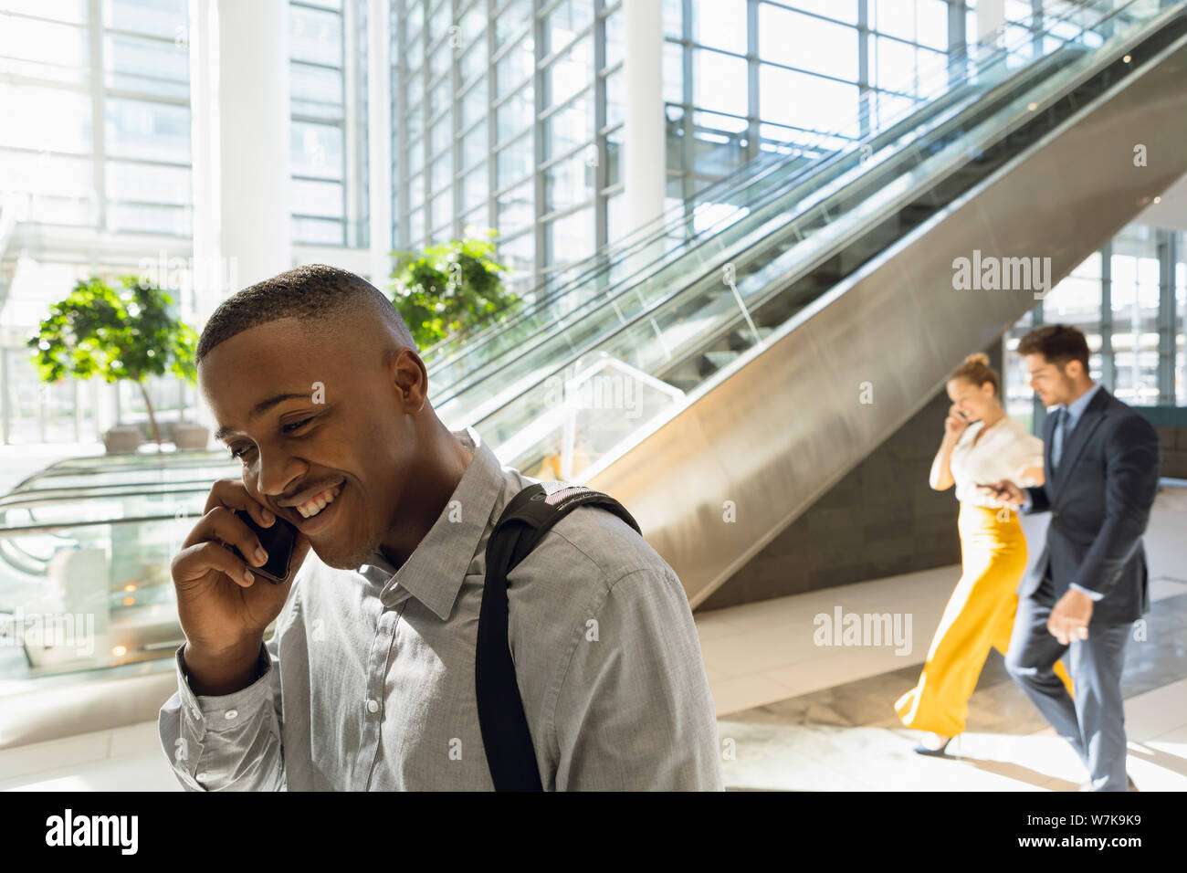 Busy modern hi-res stock photography and images - Alamy