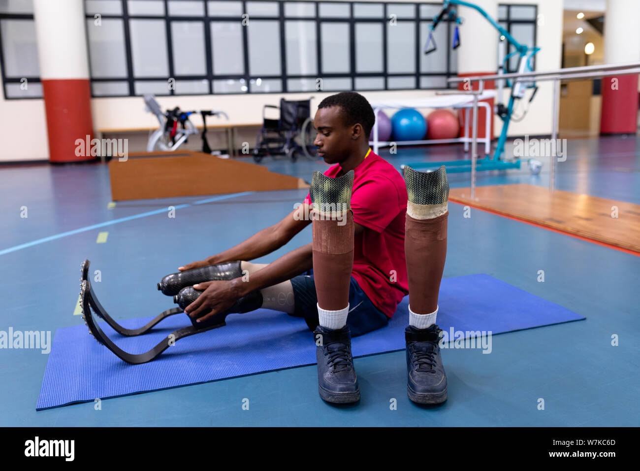 Disabled teenage sports hi-res stock photography and images - Alamy