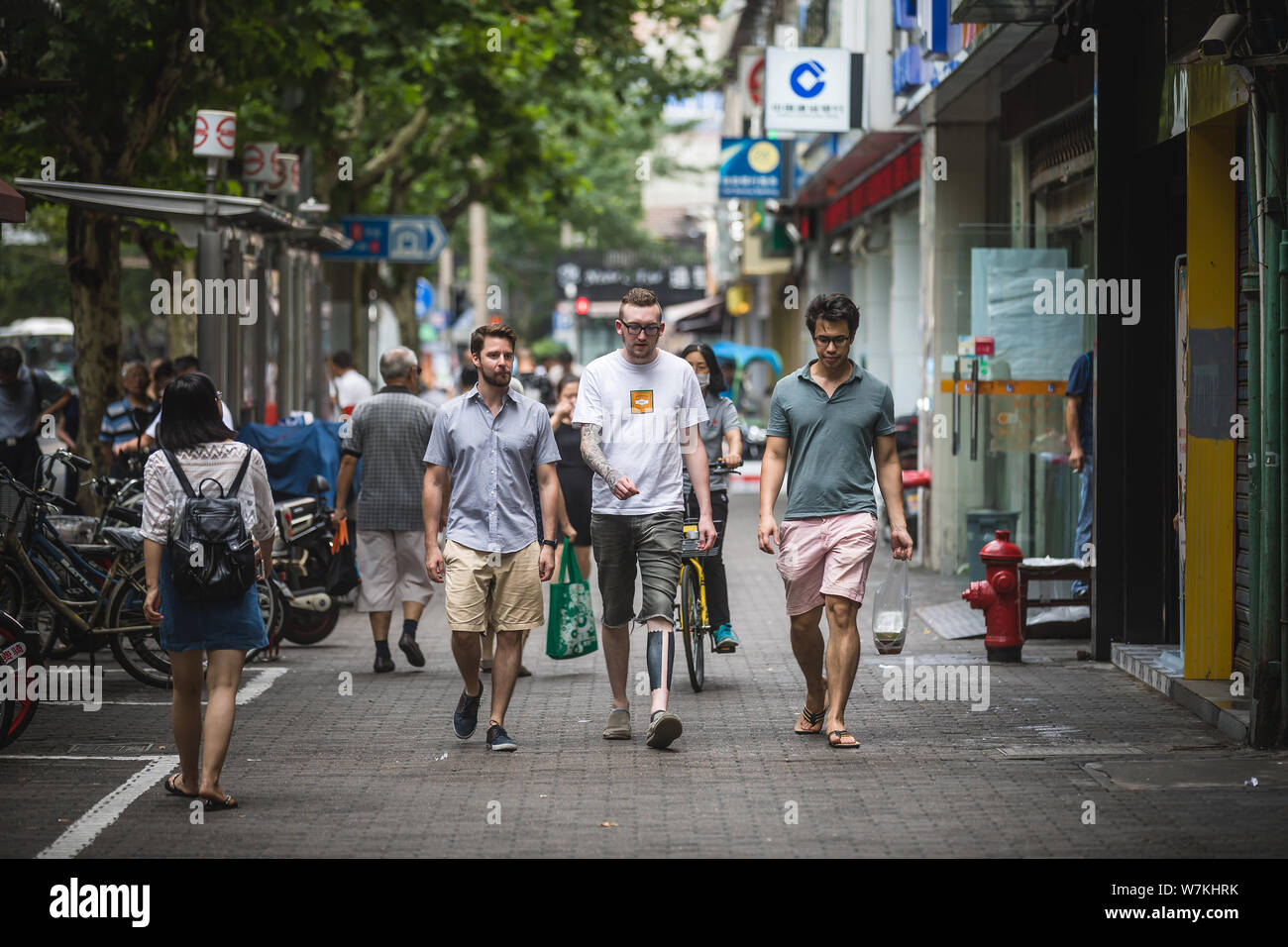 Left and tyler hi-res stock photography and images - Alamy