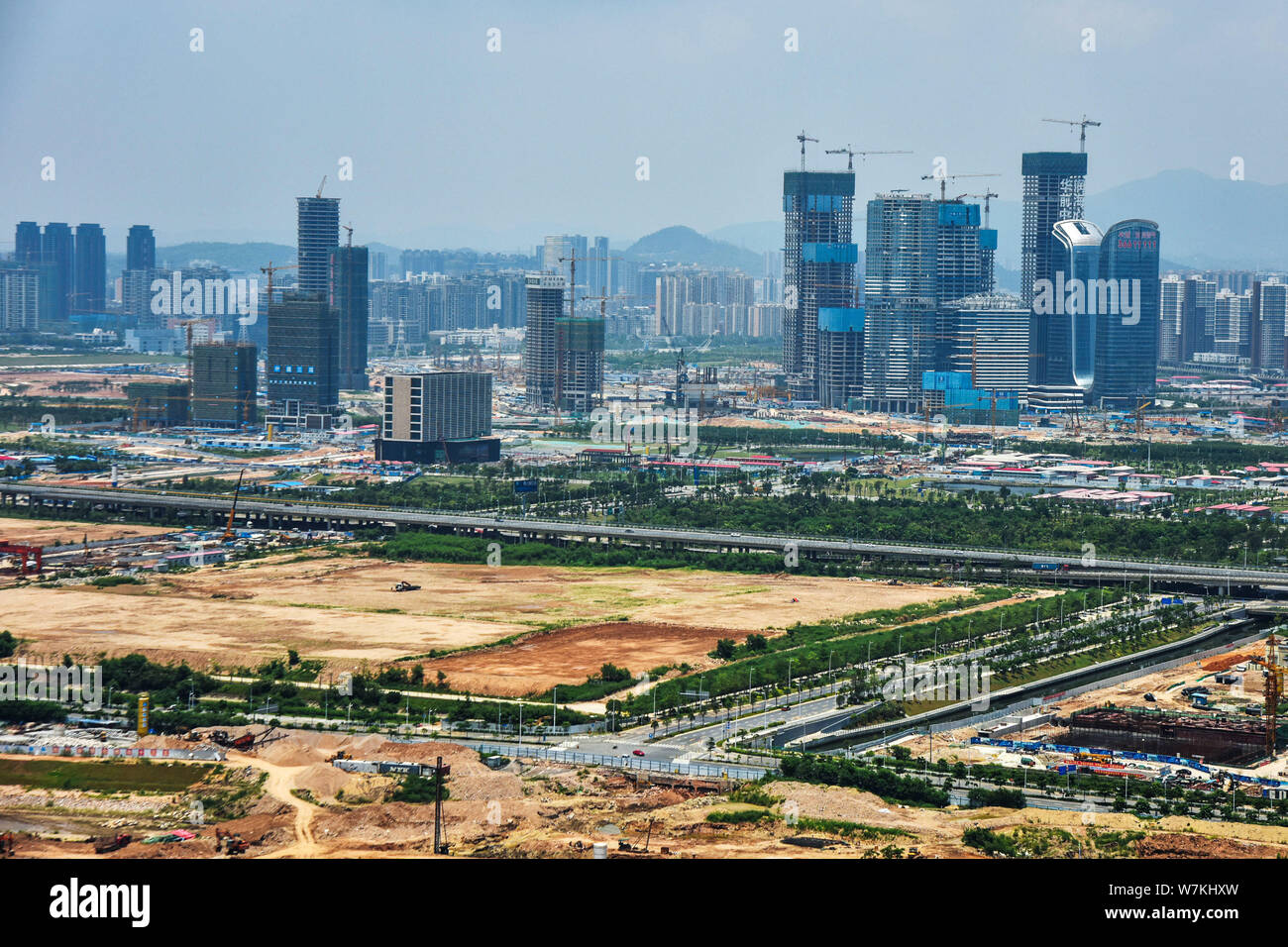Shekou china hi-res stock photography and images - Alamy