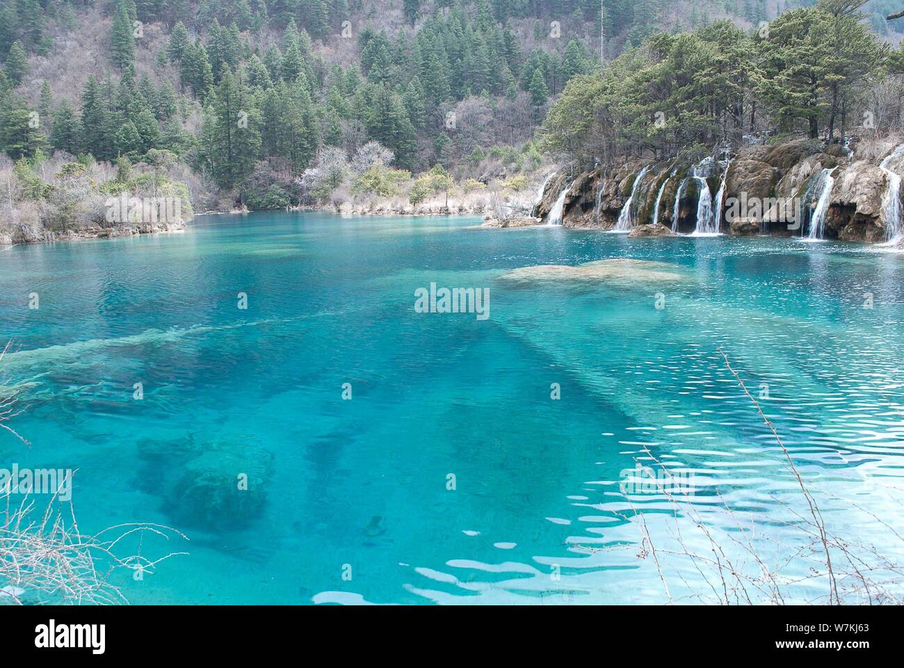 Sichuan earthquake lake hi-res stock photography and images - Alamy