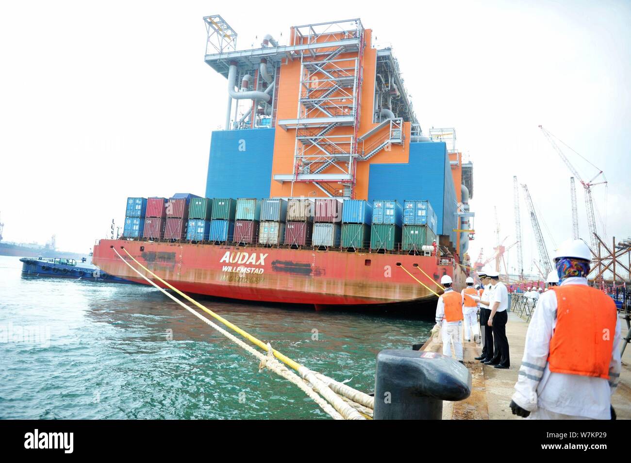 The "Red Box Audax" semi-submersible marine heavy transport vessel ...
