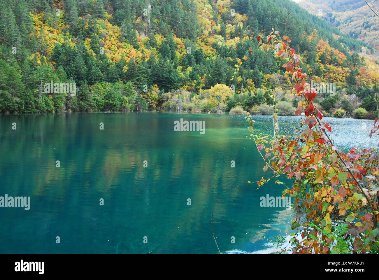 Sichuan earthquake lake hi-res stock photography and images - Alamy